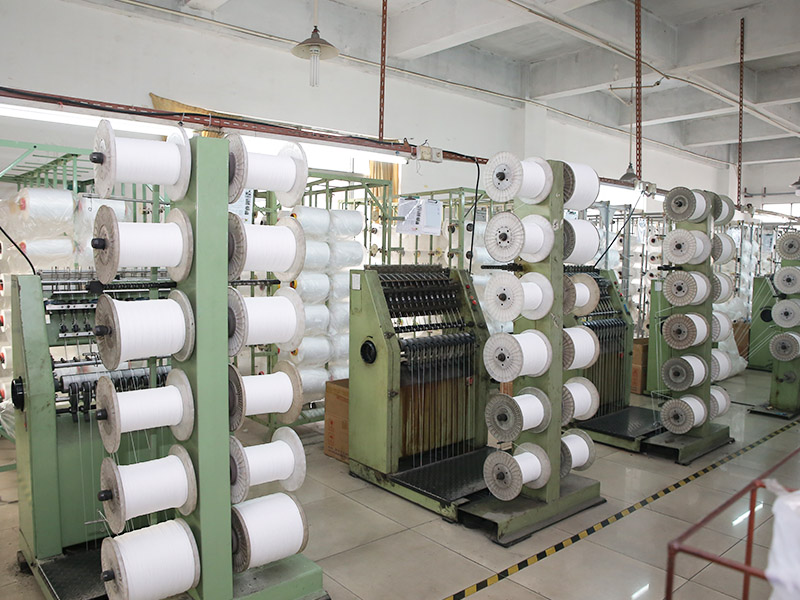 Production workshop-DONGGUAN LEXIANG HARDWARE &ZIPPER CO., LTD